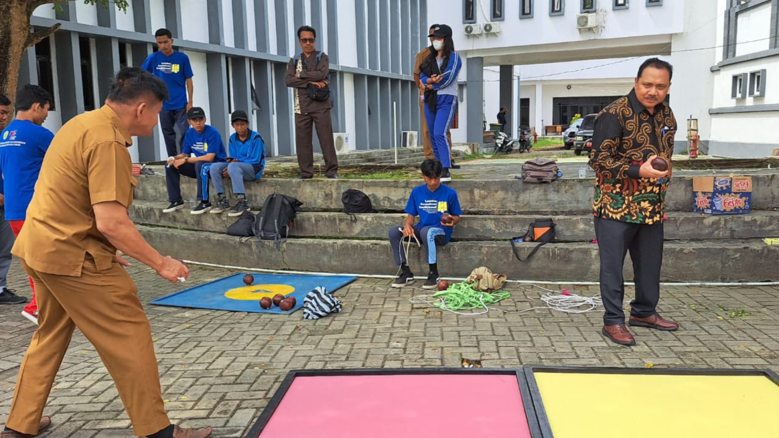 Lestraikan Permainan Tradisional, Museum Mulawarman Adakan Pertandingan ...