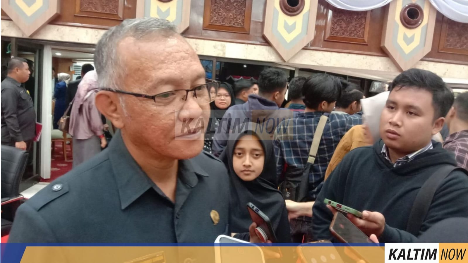 Fraksi DPRD Kaltim Sampaikan Pandangan Umum Raperda Perubahan APBD 2023 ... Fraksi DPRD Kaltim Sampaikan Pandangan Umum Raperda Perubahan APBD 2023 ...